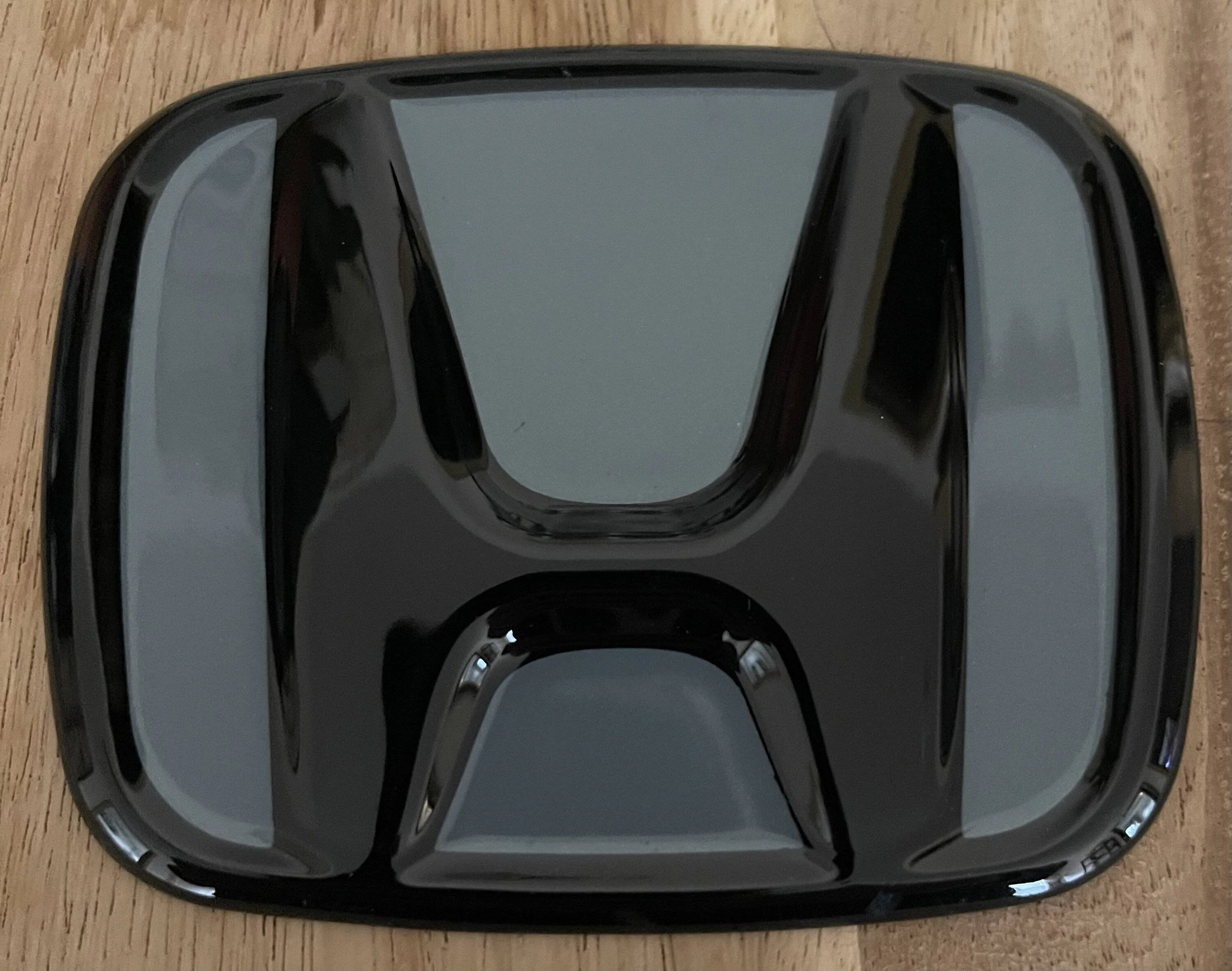 Washington - Custom SGP/Blk Honda Front Emblem | CivicXI - 11th Gen ...