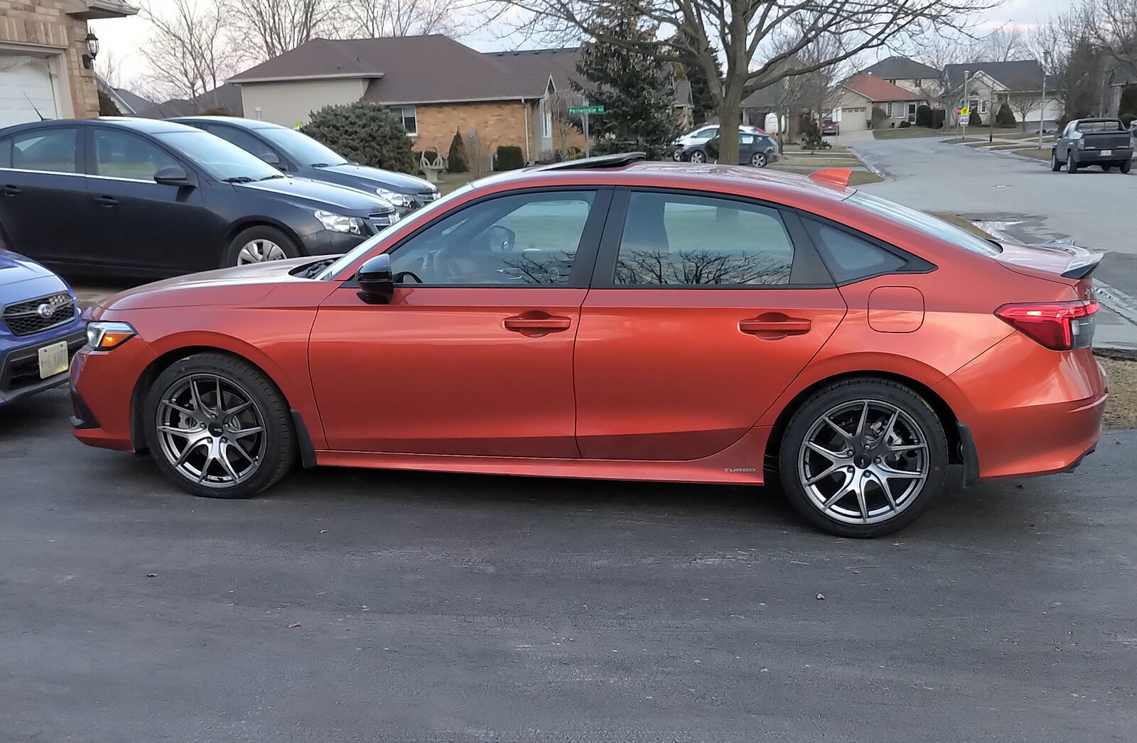 Blazing Orange Pearl Si with FAST FC-04 Titanium Colour Rims 18x8 ...