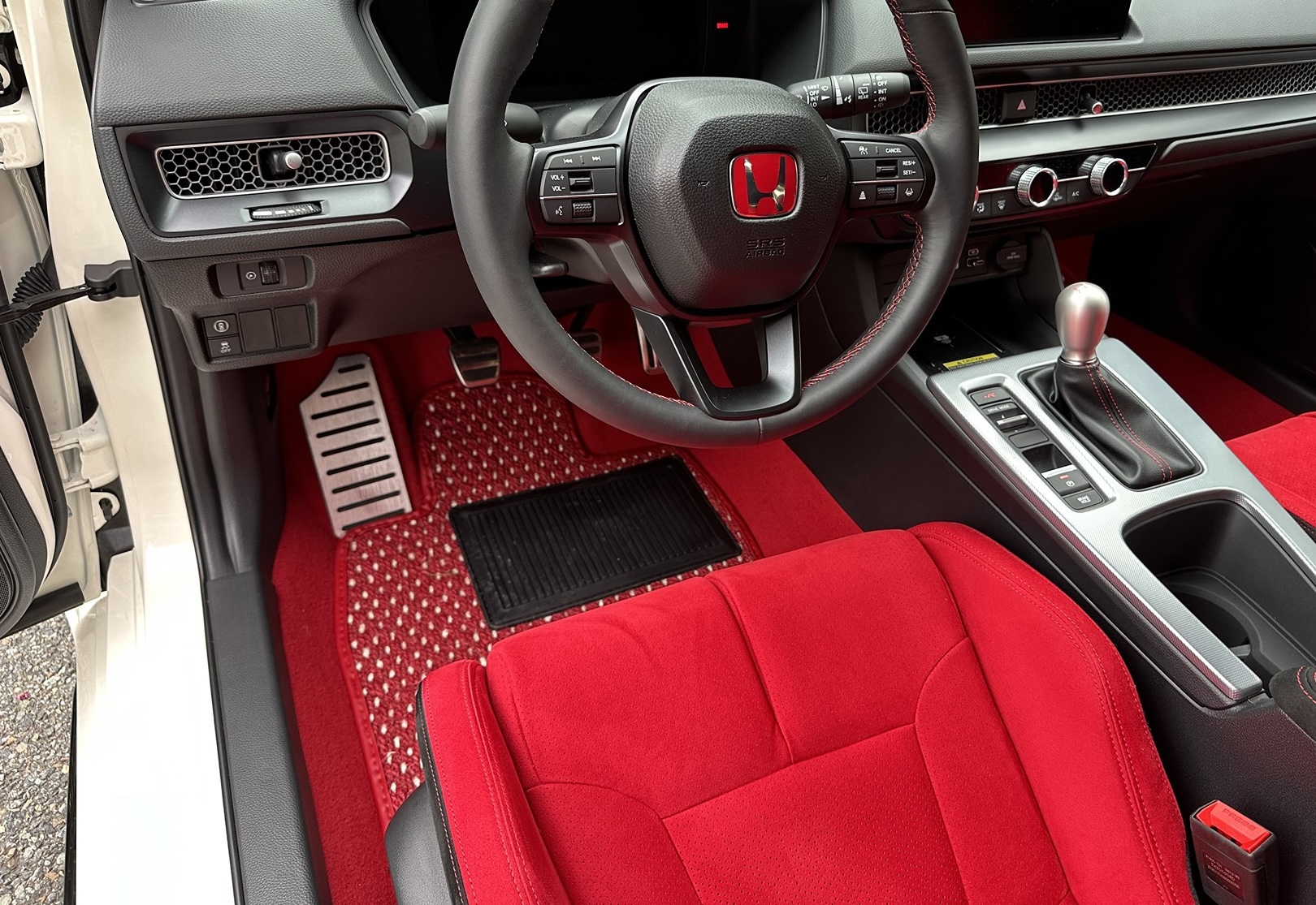 Current FL5 Market | CivicXI - 11th Gen Civic Type R (FL5), Hybrid, Si ...